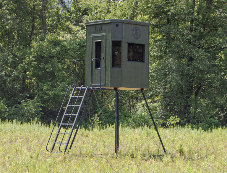 6x6 Octagon Hunting Blind with 8'-11' Extendable Metal Stand - Pine ...